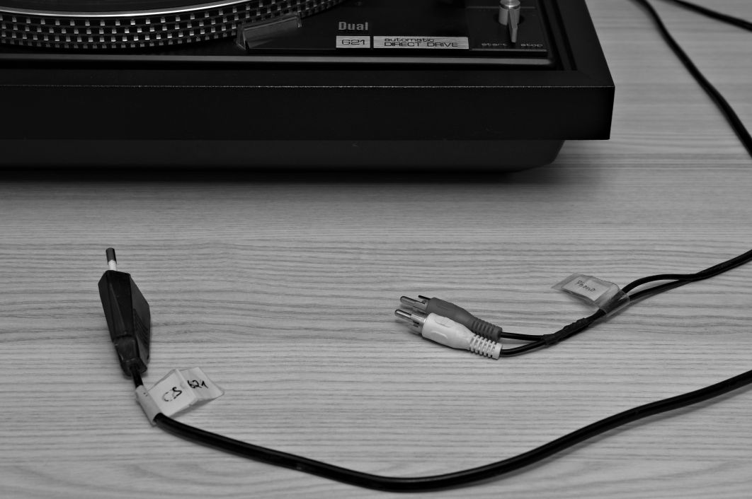 Anatomy of a turntable - Turntable Adjustment